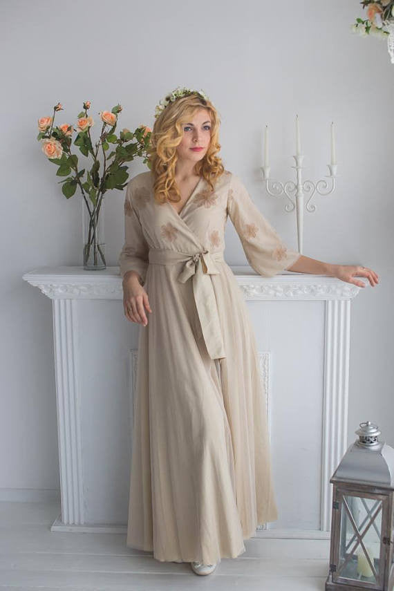 Champagne Bridal Robe in Flower Touch – robesbysilkandmore